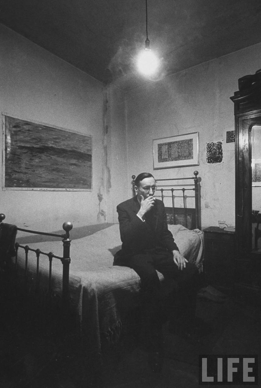 Smoking Makes You Look Cool – Biblioklept